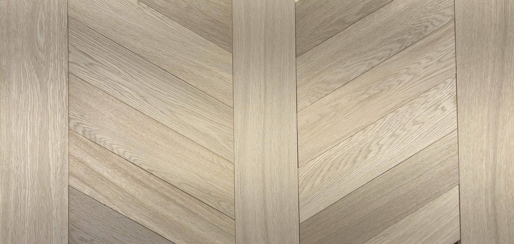 Combine Plank and Chevron Wood Flooring For Timeless Designs